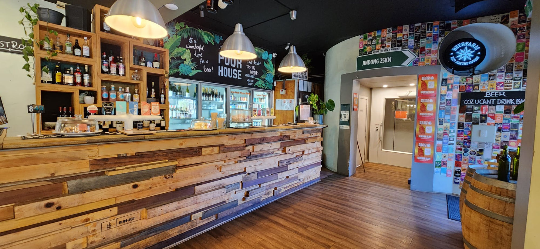 Book now – The Pour House